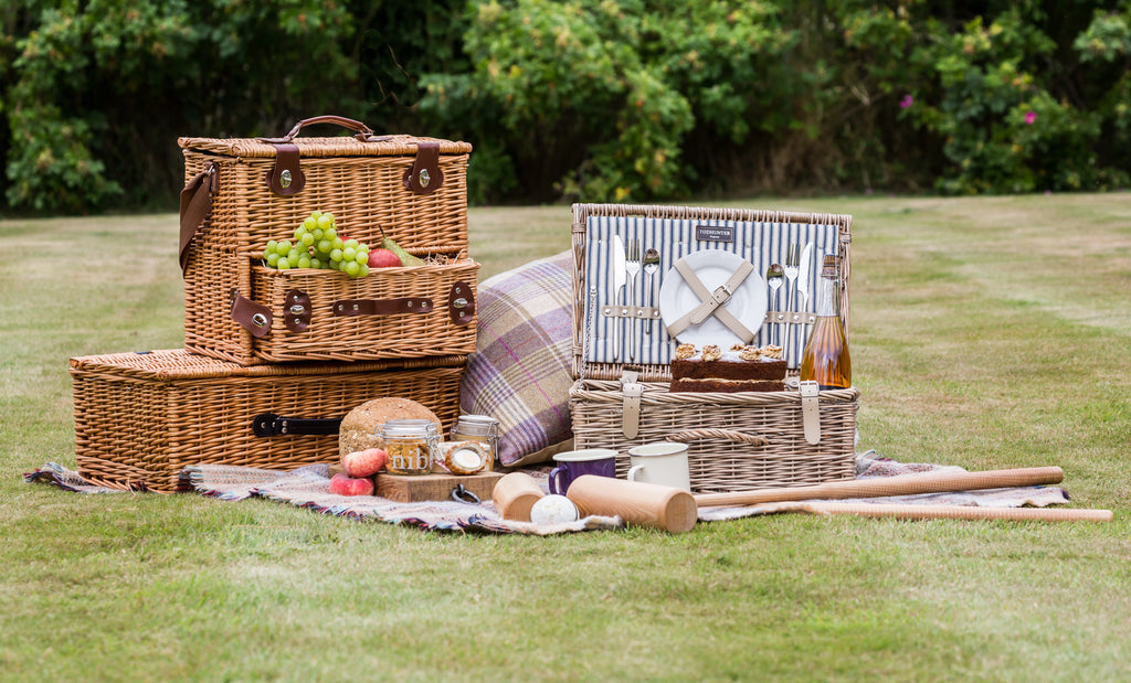 Todhunter Luxury Hampers, Food Gifts, Baskets – Todhunter.com